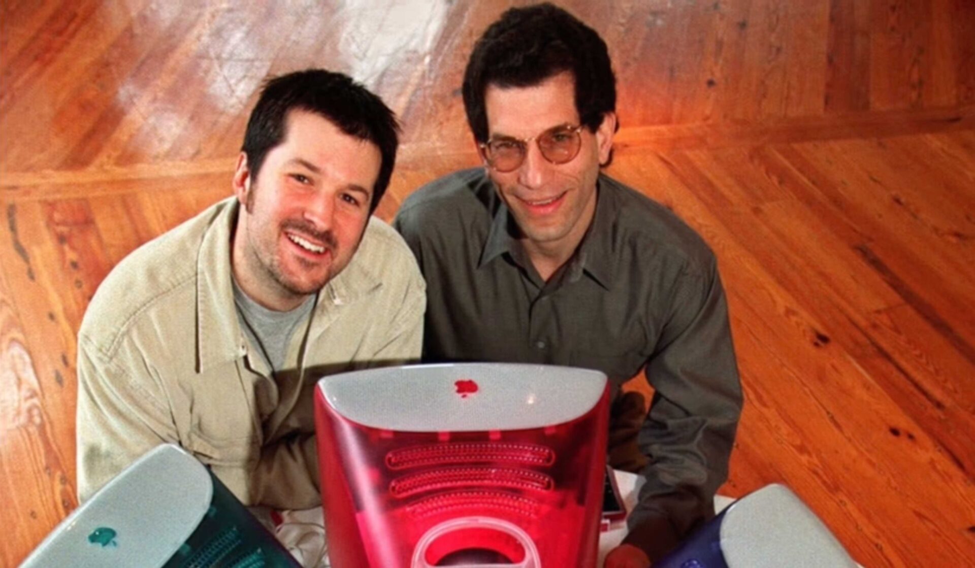 Portrait Jony Ive - Mac History